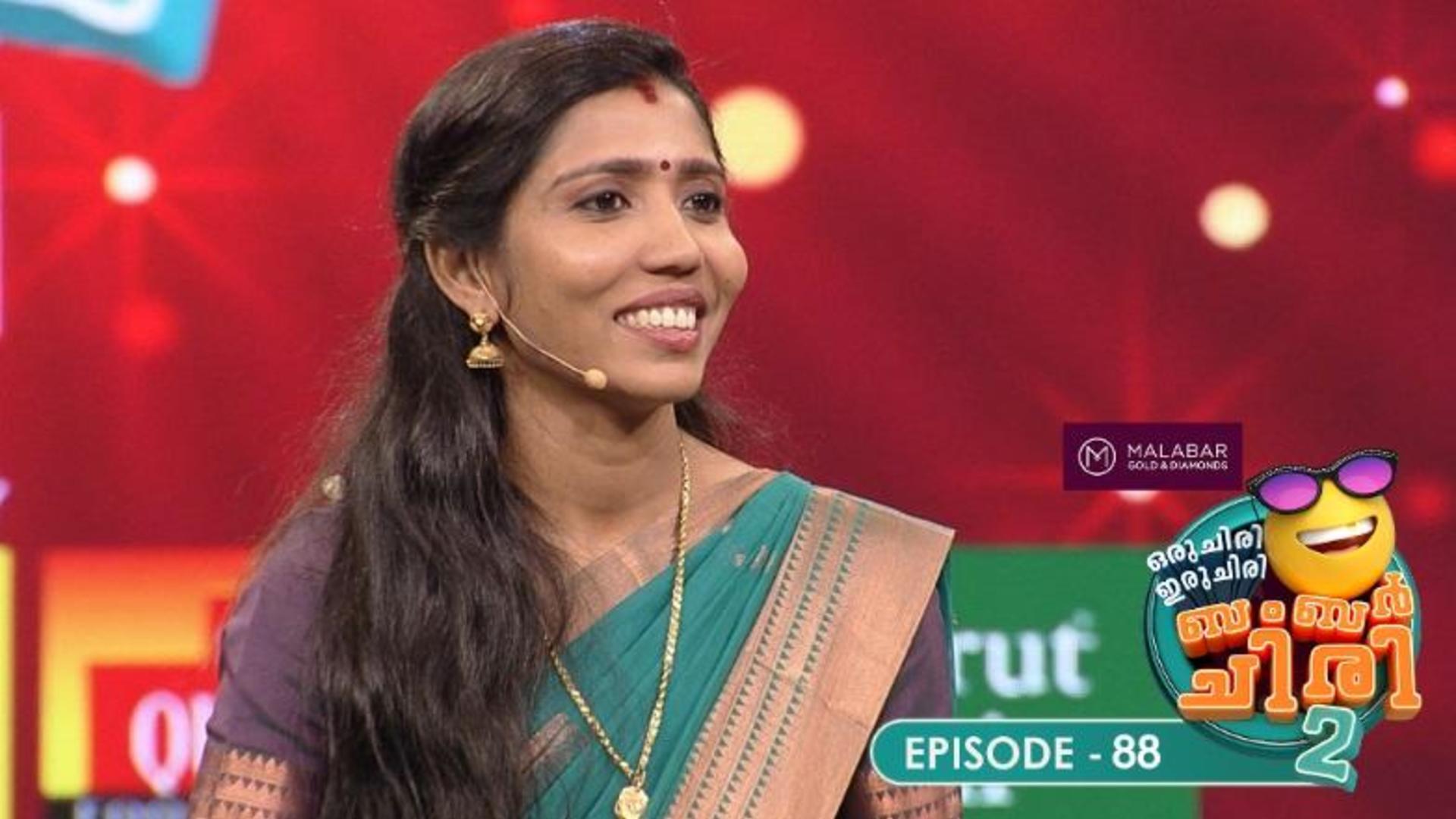 Watch oru-chiri-iru-chiri-bumper-chiri-2 only on Watcho