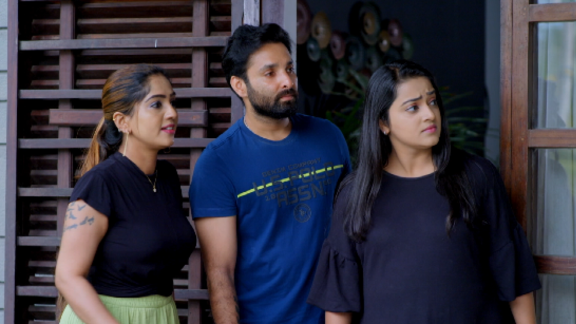 Ep 392 | Gayathri Devi Ente Amma | Devabala trying to be nice infront ...